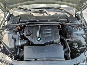 Zaļš BMW 320 2010 Marijampole, ar dzinēja tilpumu 2.00 L un nobraukumu 288 tūkst. km par 4099 €, foto 24 vietnē AUTOMOTO.COM.LV
