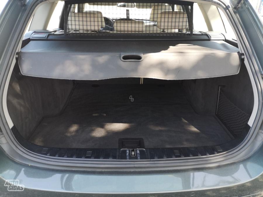 Zaļš BMW 320 2010 Marijampole, ar dzinēja tilpumu 2.00 L un nobraukumu 288 tūkst. km par 4099 €, foto 26 vietnē AUTOMOTO.COM.LV