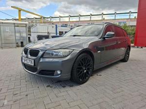 Zaļš BMW 320 2011 Viļņa, ar dzinēja tilpumu 2.00 L un nobraukumu 340 tūkst. km par 4999 €, foto 3 vietnē AUTOMOTO.COM.LV