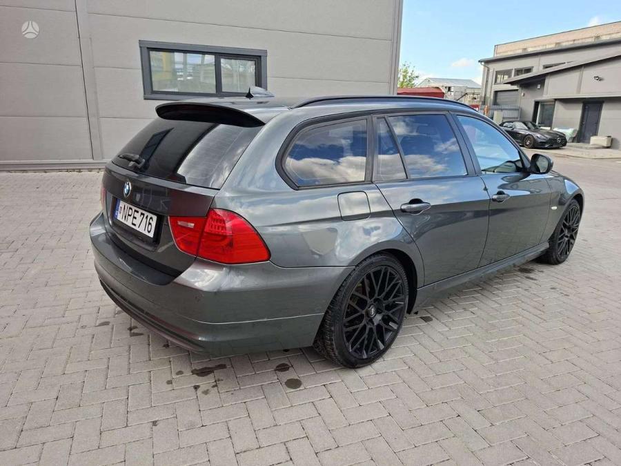 Zaļš BMW 320 2011 Viļņa, ar dzinēja tilpumu 2.00 L un nobraukumu 340 tūkst. km par 4999 €, foto 7 vietnē AUTOMOTO.COM.LV