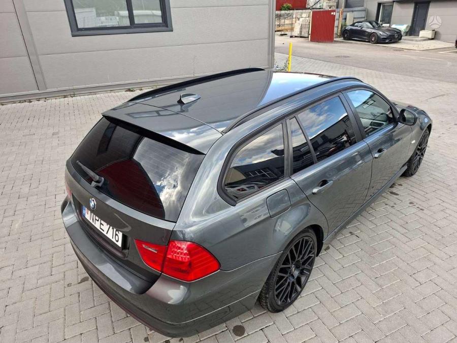 Zaļš BMW 320 2011 Viļņa, ar dzinēja tilpumu 2.00 L un nobraukumu 340 tūkst. km par 4999 €, foto 12 vietnē AUTOMOTO.COM.LV