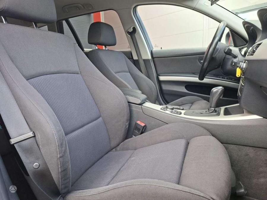 Zaļš BMW 320 2011 Viļņa, ar dzinēja tilpumu 2.00 L un nobraukumu 340 tūkst. km par 4999 €, foto 15 vietnē AUTOMOTO.COM.LV