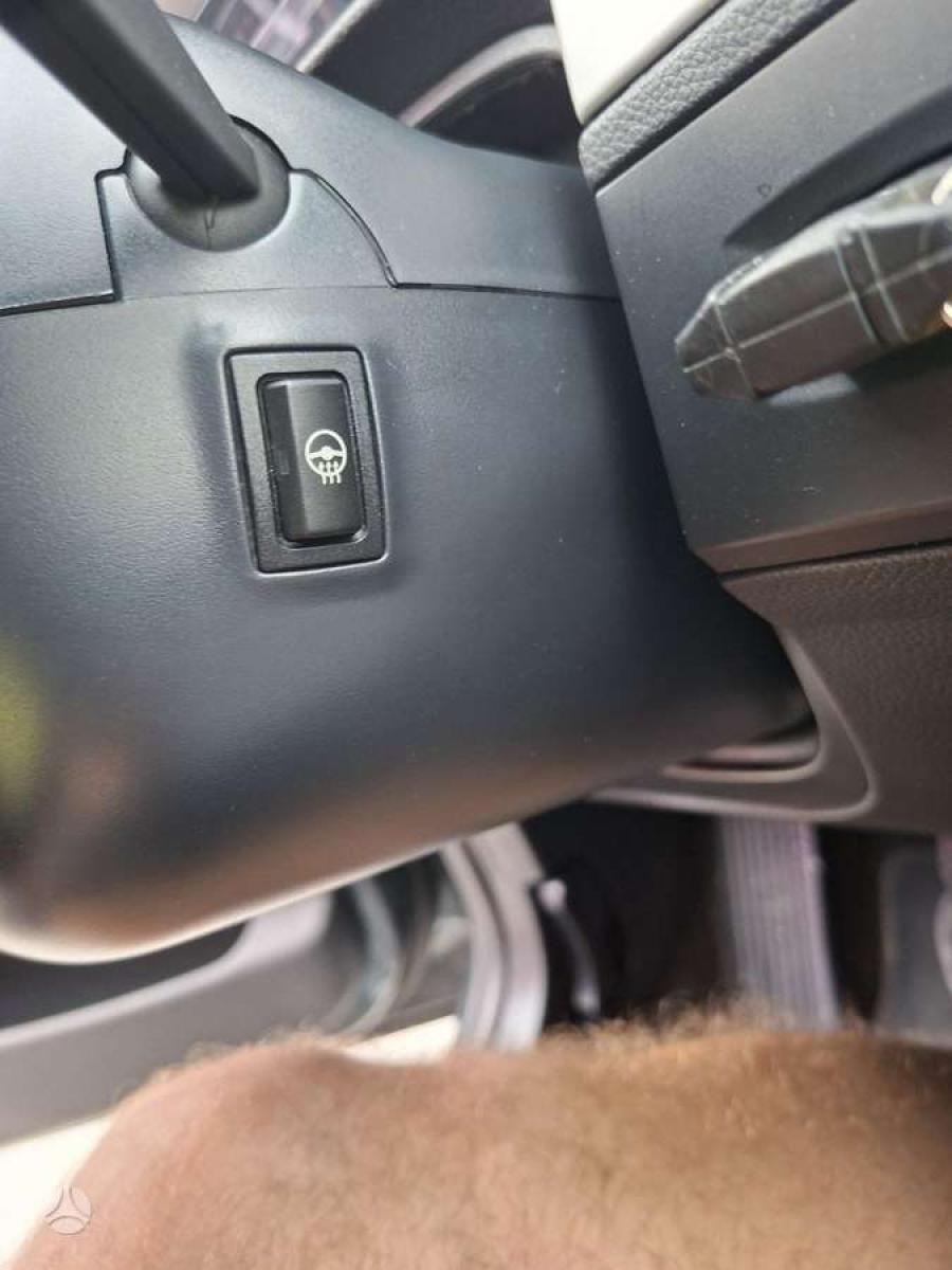 Zaļš BMW 320 2011 Viļņa, ar dzinēja tilpumu 2.00 L un nobraukumu 340 tūkst. km par 4999 €, foto 22 vietnē AUTOMOTO.COM.LV