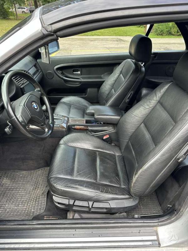 Pelēks BMW 320 1996 Viļņa, ar dzinēja tilpumu 2.00 L un nobraukumu 323 tūkst. km par 550 €, foto 10 vietnē AUTOMOTO.COM.LV