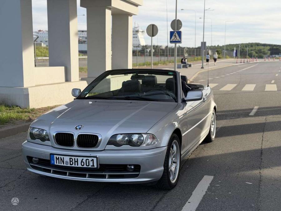 Grey BMW 320 2002 in Klaipeda, with an engine capacity of 2.17 L and mileage of 260 thousand km for 4480 €, photo 1 on AUTOMOTO.COM.LV