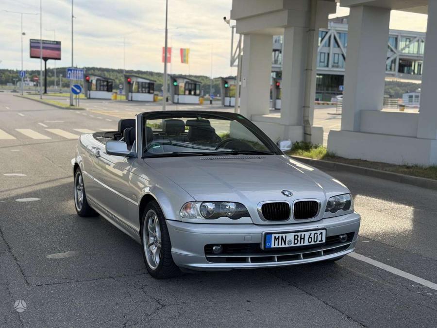 Grey BMW 320 2002 in Klaipeda, with an engine capacity of 2.17 L and mileage of 260 thousand km for 4480 €, photo 12 on AUTOMOTO.COM.LV