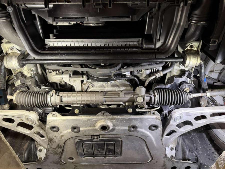 Pelēks BMW 320 2005 Tauragė, ar dzinēja tilpumu 2.00 L un nobraukumu 210 tūkst. km par 7300 €, foto 26 vietnē AUTOMOTO.COM.LV