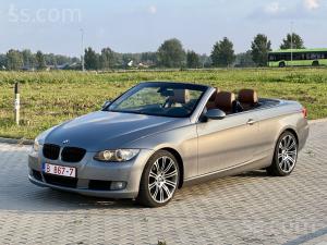 Grey BMW 320 2009 in Riga, with an engine capacity of 2.00 L and mileage of 290 thousand km for 7690 €, photo 4 on AUTOMOTO.COM.LV