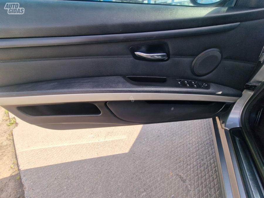 Pelēks BMW 320 2013 Kauņa, ar dzinēja tilpumu 2.00 L un nobraukumu 275 tūkst. km par 8650 €, foto 13 vietnē AUTOMOTO.COM.LV