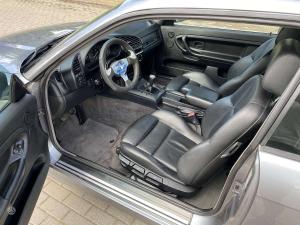 Pelēks BMW 320 1992 Marijampole, ar dzinēja tilpumu 2.00 L un nobraukumu 199 tūkst. km par 7950 €, foto 8 vietnē AUTOMOTO.COM.LV