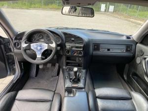 Pelēks BMW 320 1992 Marijampole, ar dzinēja tilpumu 2.00 L un nobraukumu 199 tūkst. km par 7950 €, foto 11 vietnē AUTOMOTO.COM.LV