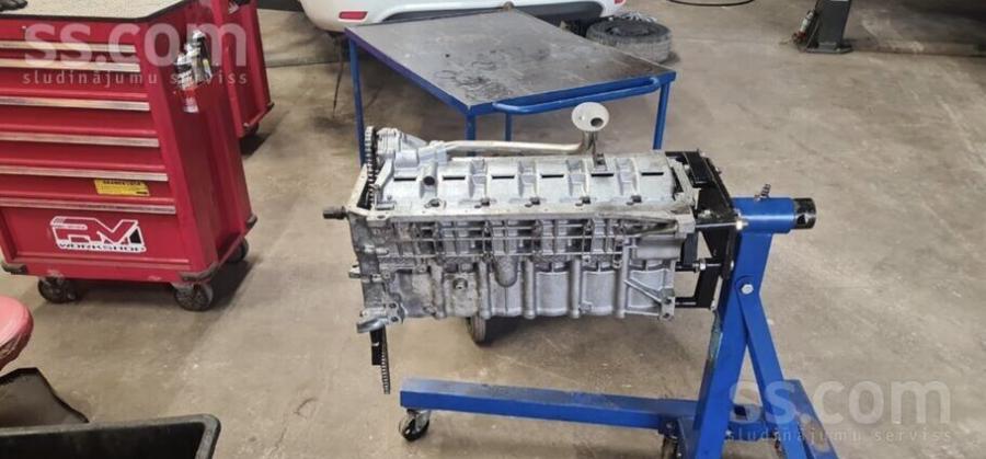 Pelēks BMW 320 2000 Ogre, ar dzinēja tilpumu 2.00 L un nobraukumu 210 tūkst. km par 7200 €, foto 5 vietnē AUTOMOTO.COM.LV