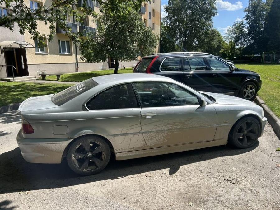 Pelēks BMW 320 2000 Aizkraukle, ar dzinēja tilpumu 2.20 L un nobraukumu 360 tūkst. km par 1500 €, foto 3 vietnē AUTOMOTO.COM.LV