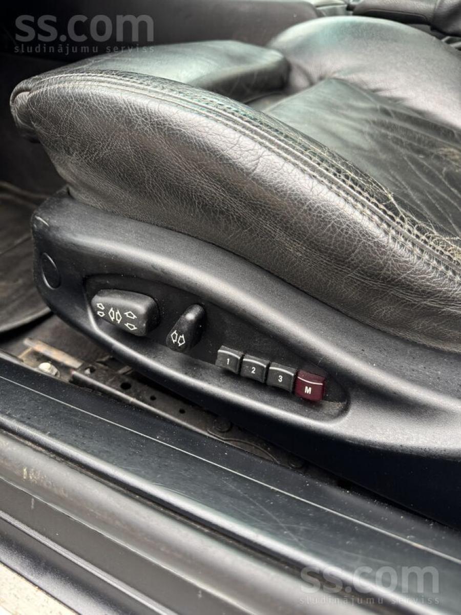 Pelēks BMW 320 2004 Rīga, ar dzinēja tilpumu 2.00 L un nobraukumu 473 tūkst. km par 4300 €, foto 10 vietnē AUTOMOTO.COM.LV