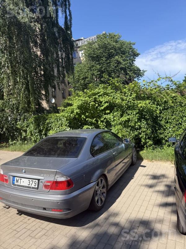 Grey BMW 320 2004 in Riga, with an engine capacity of 2.20 L and mileage of 260 thousand km for 2500 €, photo 3 on AUTOMOTO.COM.LV