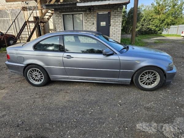 BMW 320 2004 Rīga vietnē Pelēks BMW 320 2004 Rīga, ar dzinēja tilpumu 2.00 L un nobraukumu 368 tūkst. km par 2250 €, foto 3 vietnē AUTOMOTO.COM.LV