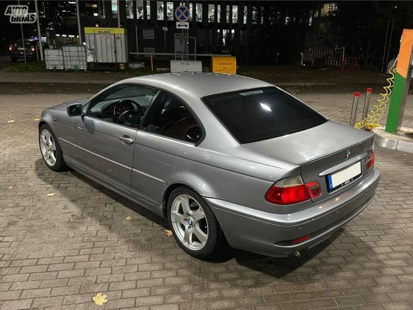 BMW 320 2004 in Vilnius on AUTOMOTO.COM.LV Grey BMW 320 2004 in Vilnius, with an engine capacity of 2.00 L and mileage of 359 thousand km for 2830 €, photo 6 on AUTOMOTO.COM.LV