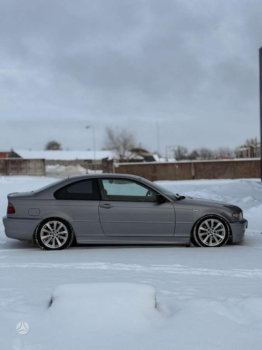 Grey BMW 320 2005 in Mazeikiai, with an engine capacity of 2.00 L and mileage of 380 thousand km for 4150 €, photo 4 on AUTOMOTO.COM.LV
