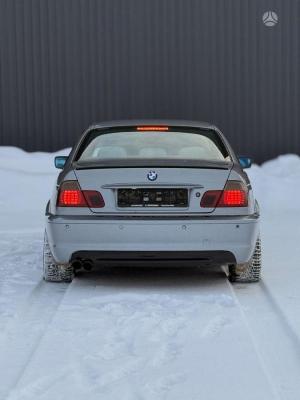 Grey BMW 320 2005 in Mazeikiai, with an engine capacity of 2.00 L and mileage of 380 thousand km for 4150 €, photo 7 on AUTOMOTO.COM.LV