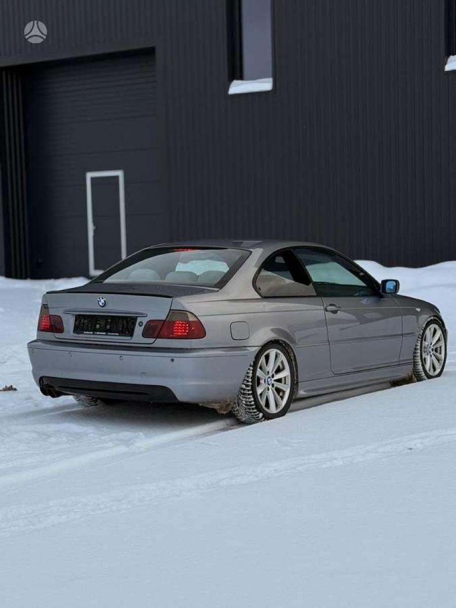 Grey BMW 320 2005 in Mazeikiai, with an engine capacity of 2.00 L and mileage of 380 thousand km for 4150 €, photo 8 on AUTOMOTO.COM.LV