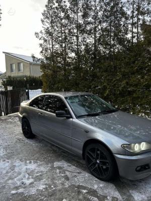 Pelēks BMW 320 2005 Viļņa, ar dzinēja tilpumu 2.00 L un nobraukumu 378 tūkst. km par 2750 €, foto 2 vietnē AUTOMOTO.COM.LV