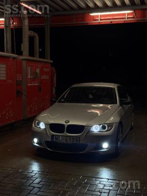Pelēks BMW 320 2007 Rīga, ar dzinēja tilpumu 2.00 L un nobraukumu 284 tūkst. km par 10500 €, foto 6 vietnē AUTOMOTO.COM.LV