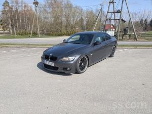 Grey BMW 320 2007 in Tallinn, with an engine capacity of 3.00 L and mileage of 251 thousand km for 2150 €, photo 4 on AUTOMOTO.COM.LV