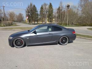 Grey BMW 320 2007 in Tallinn, with an engine capacity of 3.00 L and mileage of 251 thousand km for 2150 €, photo 5 on AUTOMOTO.COM.LV