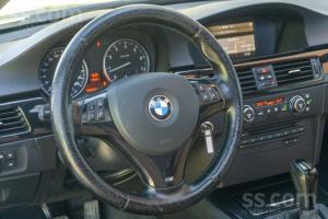 Pelēks BMW 320 2007 Rīga, ar dzinēja tilpumu 2.00 L un nobraukumu 361 tūkst. km par 10700 €, foto 12 vietnē AUTOMOTO.COM.LV