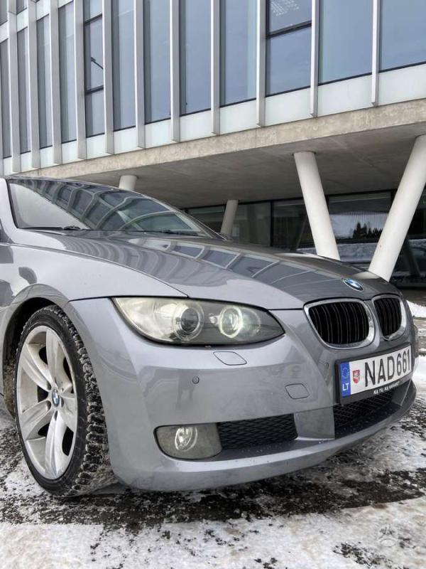 Grey BMW 320 2007 in Vilnius, with an engine capacity of 1.99 L and mileage of 248 thousand km for 5600 €, photo 9 on AUTOMOTO.COM.LV