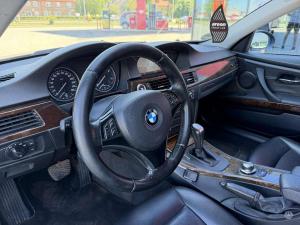 Grey BMW 320 2007 in Klaipeda, with an engine capacity of 2.00 L and mileage of 310 thousand km for 5555 €, photo 7 on AUTOMOTO.COM.LV