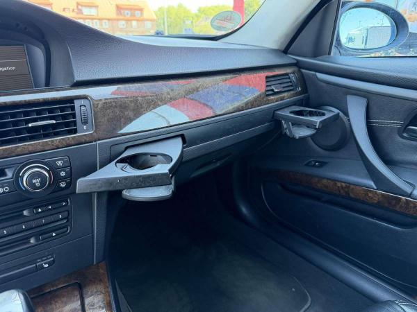 Grey BMW 320 2007 in Klaipeda, with an engine capacity of 2.00 L and mileage of 310 thousand km for 5555 €, photo 8 on AUTOMOTO.COM.LV