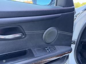 Grey BMW 320 2007 in Klaipeda, with an engine capacity of 2.00 L and mileage of 310 thousand km for 5555 €, photo 10 on AUTOMOTO.COM.LV