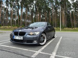 Grey BMW 320 2007 in Riga, with an engine capacity of 2.00 L and mileage of 264 thousand km for 7600 €, photo  on AUTOMOTO.COM.LV