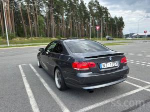 Grey BMW 320 2007 in Riga, with an engine capacity of 2.00 L and mileage of 264 thousand km for 7600 €, photo 5 on AUTOMOTO.COM.LV