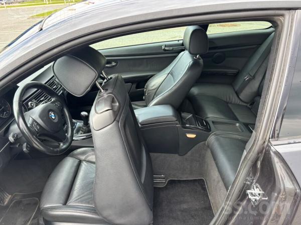 Pelēks BMW 320 2007 Rīga, ar dzinēja tilpumu 2.00 L un nobraukumu 264 tūkst. km par 7600 €, foto 10 vietnē AUTOMOTO.COM.LV