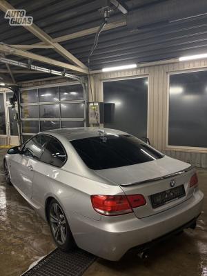 Pelēks BMW 320 2007 Viļņa, ar dzinēja tilpumu 2.00 L un nobraukumu 387 tūkst. km par 5800 €, foto 7 vietnē AUTOMOTO.COM.LV