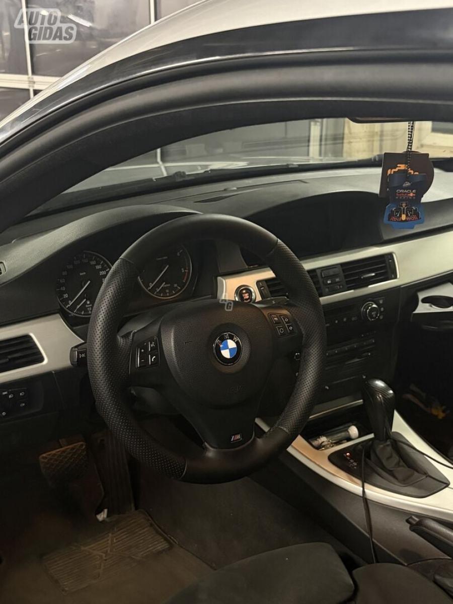 Pelēks BMW 320 2007 Viļņa, ar dzinēja tilpumu 2.00 L un nobraukumu 387 tūkst. km par 5800 €, foto 8 vietnē AUTOMOTO.COM.LV