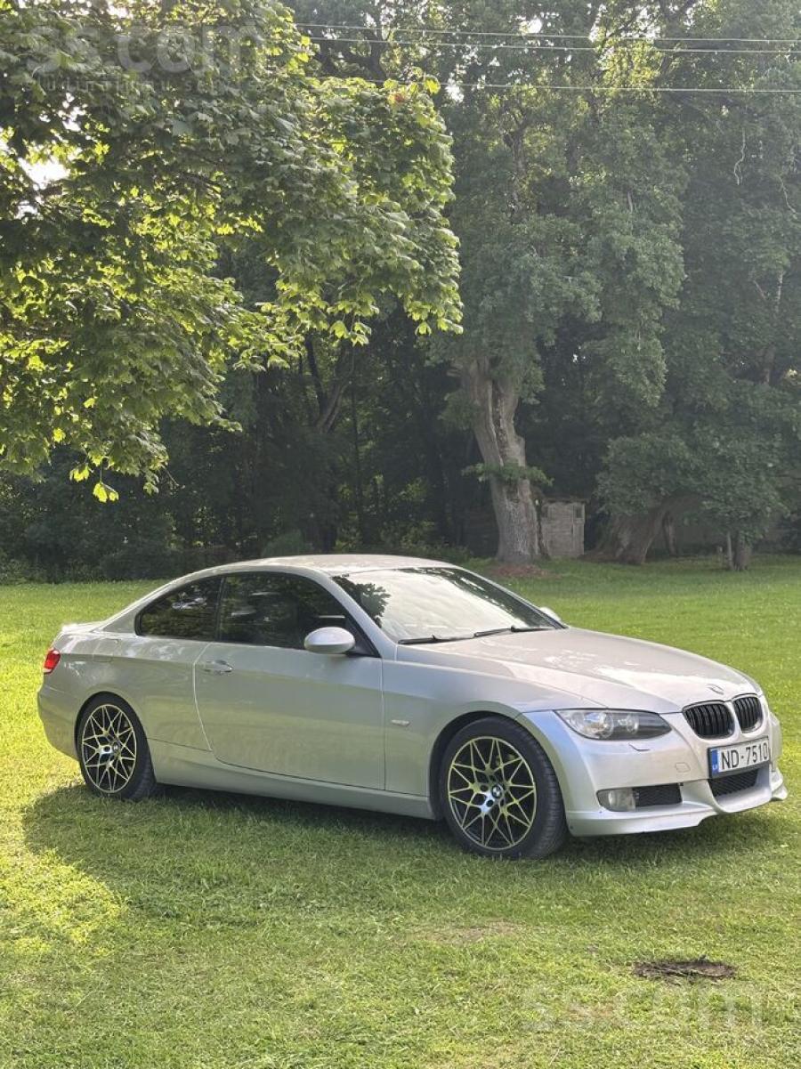 Pelēks BMW 320 2007 Rēzekne, ar dzinēja tilpumu 2.00 L un nobraukumu 294 tūkst. km par 6000 €, foto 1 vietnē AUTOMOTO.COM.LV