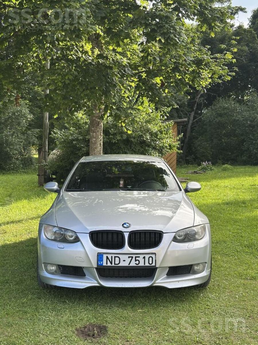 Pelēks BMW 320 2007 Rēzekne, ar dzinēja tilpumu 2.00 L un nobraukumu 294 tūkst. km par 6000 €, foto 3 vietnē AUTOMOTO.COM.LV