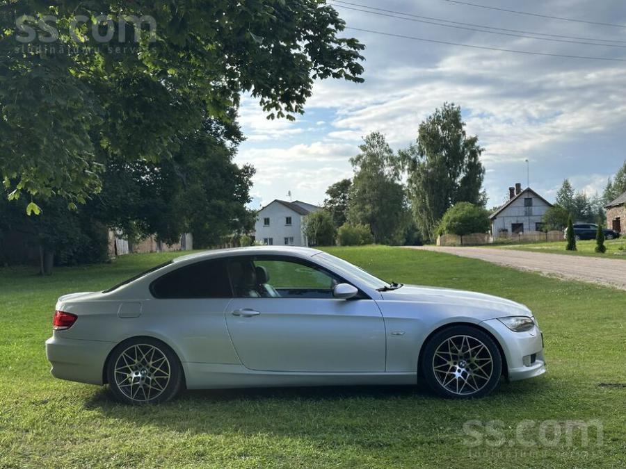 Pelēks BMW 320 2007 Rēzekne, ar dzinēja tilpumu 2.00 L un nobraukumu 294 tūkst. km par 6000 €, foto 5 vietnē AUTOMOTO.COM.LV