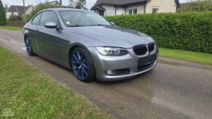 Grey BMW 320 2007 in Kaunas, with an engine capacity of 2.00 L and mileage of 273 thousand km for 4200 €, photo 4 on AUTOMOTO.COM.LV