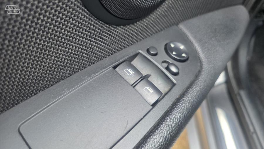 Grey BMW 320 2007 in Kaunas, with an engine capacity of 2.00 L and mileage of 273 thousand km for 4200 €, photo 16 on AUTOMOTO.COM.LV