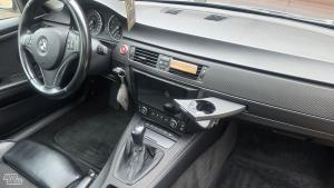Grey BMW 320 2007 in Kaunas, with an engine capacity of 2.00 L and mileage of 273 thousand km for 4200 €, photo 21 on AUTOMOTO.COM.LV