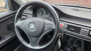 Grey BMW 320 2007 in Kaunas, with an engine capacity of 2.00 L and mileage of 273 thousand km for 4200 €, photo 23 on AUTOMOTO.COM.LV