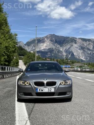 Grey BMW 320 2008 in Riga, with an engine capacity of 2.00 L and mileage of 340 thousand km for 8500 €, photo 11 on AUTOMOTO.COM.LV