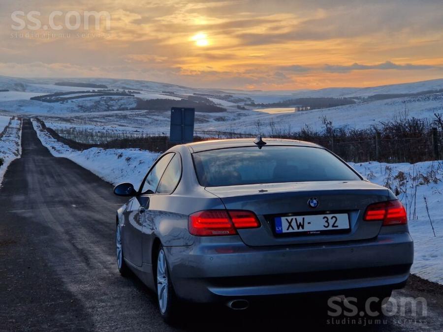 Grey BMW 320 2008 in Riga, with an engine capacity of 2.00 L and mileage of 340 thousand km for 8500 €, photo 14 on AUTOMOTO.COM.LV