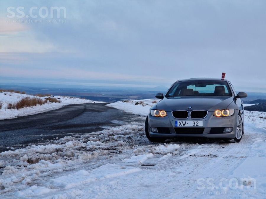 Grey BMW 320 2008 in Riga, with an engine capacity of 2.00 L and mileage of 340 thousand km for 8500 €, photo 19 on AUTOMOTO.COM.LV