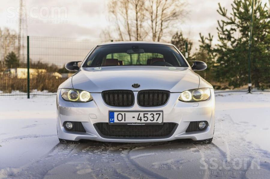 Grey BMW 320 2008 in Riga, with an engine capacity of 2.00 L and mileage of 404 thousand km for 7290 €, photo 2 on AUTOMOTO.COM.LV