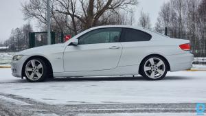 Grey BMW 320 2008 in Riga, with an engine capacity of 2.00 L and mileage of 141 thousand km for 7400 €, photo 2 on AUTOMOTO.COM.LV